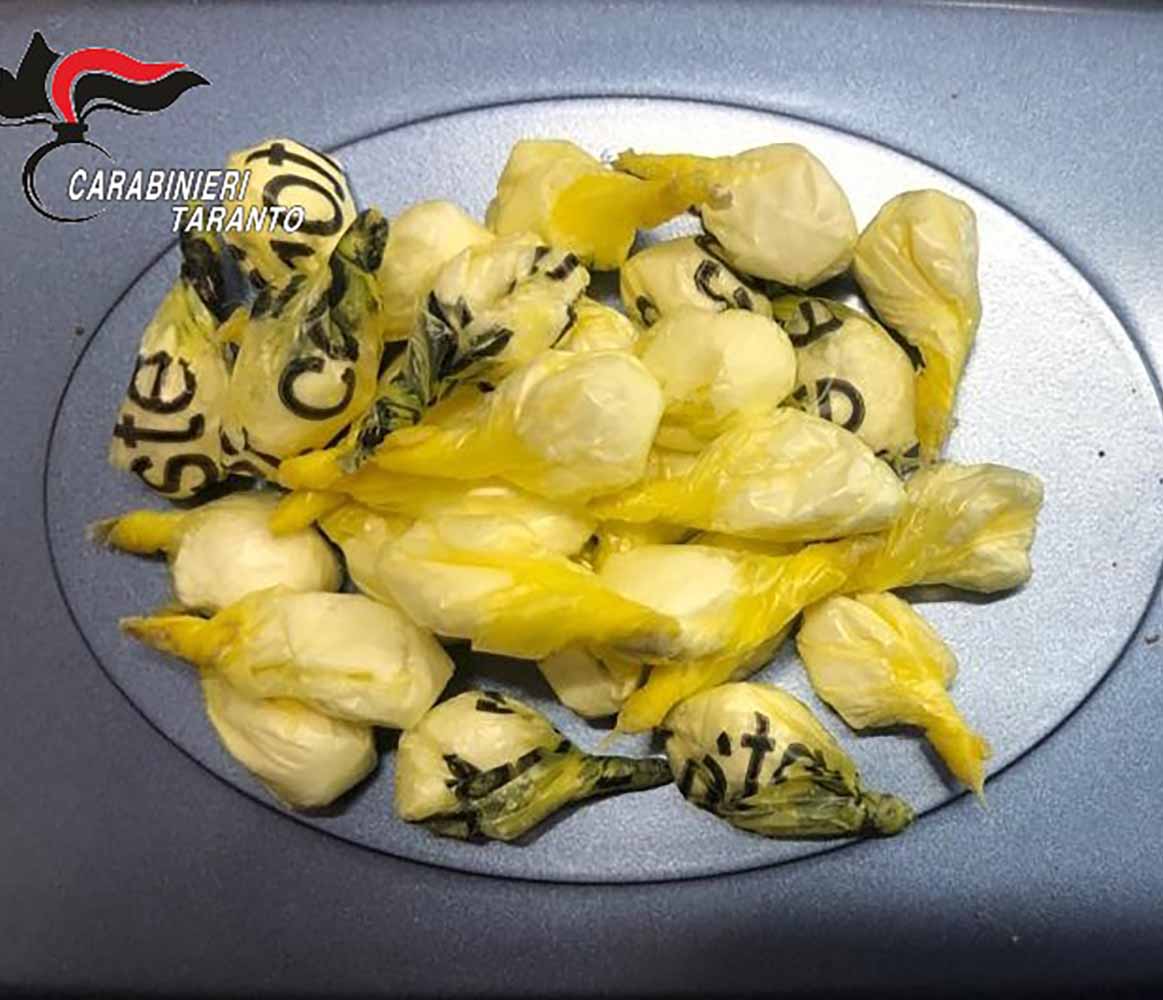 Taranto, droga tra la frutta: arrestato 31enne - CosmoPolis