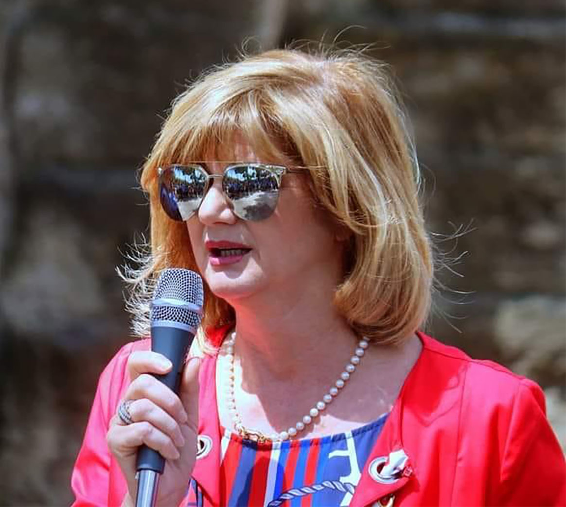 Massafra, Guglielmi candidata nella lista del Pd a sostegno di Decaro ...